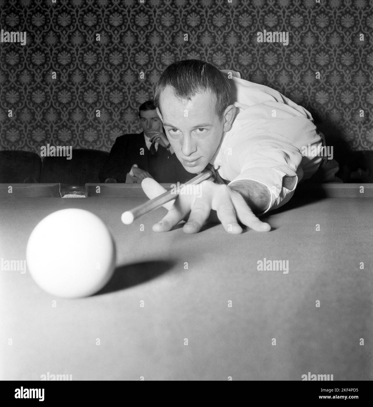 Graham Miles, of Birmingham, competes in the English Amateur Snooker ...