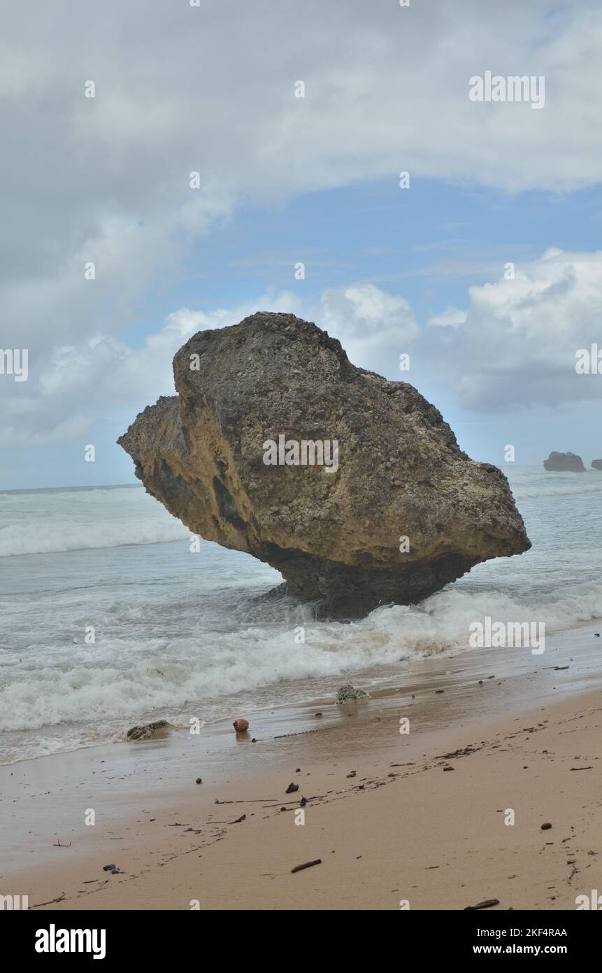 Single Rock Barbados coast beaches and rocks beautiful caribbean lagoon ...