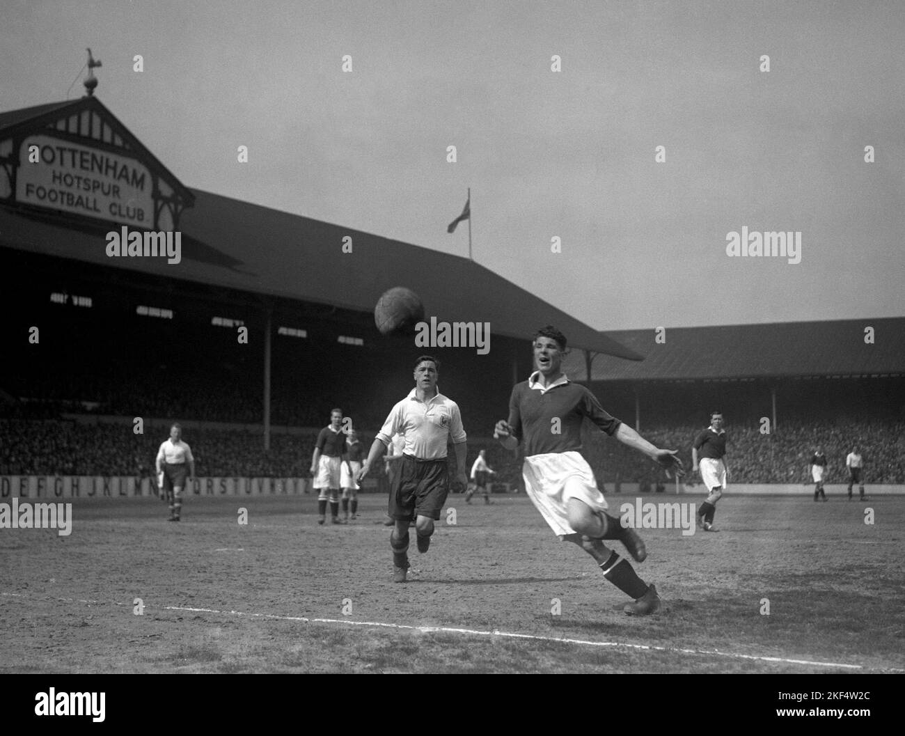 Tottenham Hotspur's Ralph Ward in action Stock Photo - Alamy