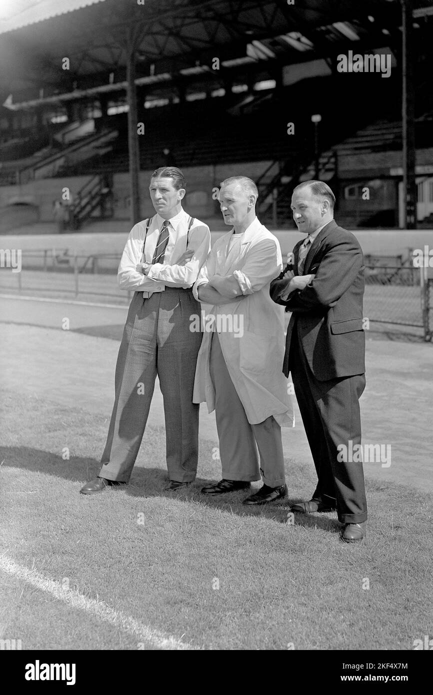 (L-R) Chelsea manager Ted Drake, trainer Jack Oxberry and scout Tom ...