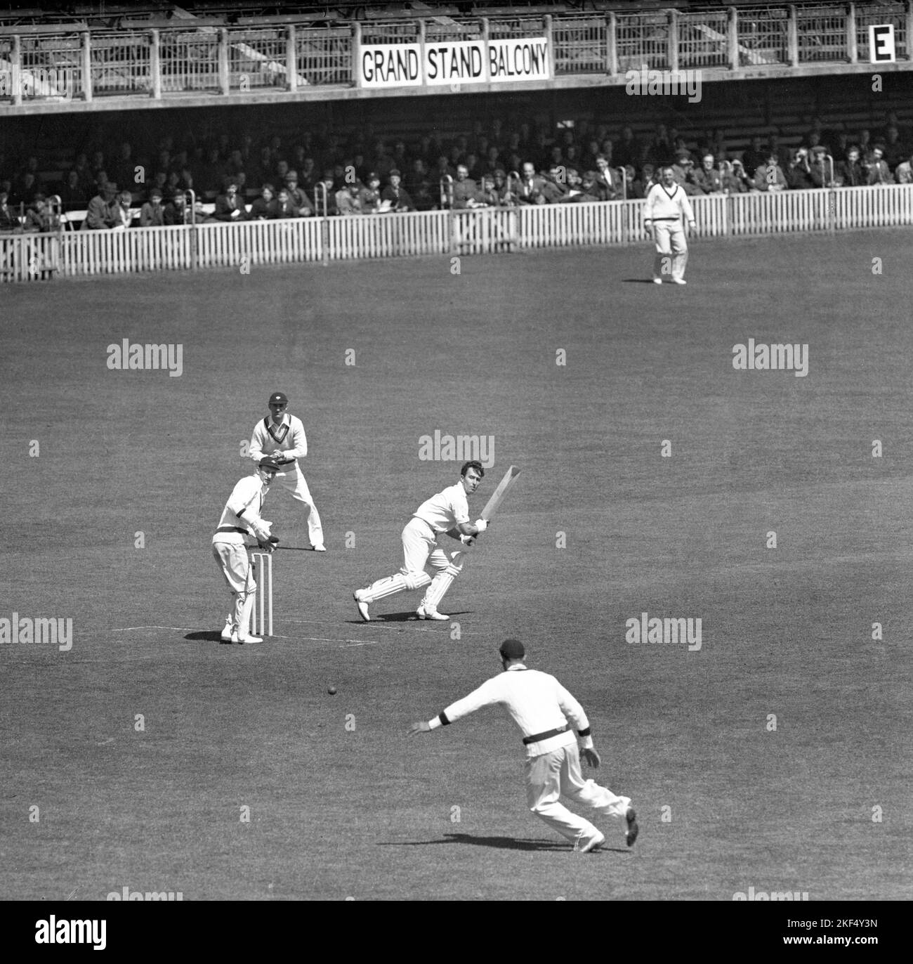 Denis Compton (MCC), bowled second ball off E. Robinson Stock Photo - Alamy