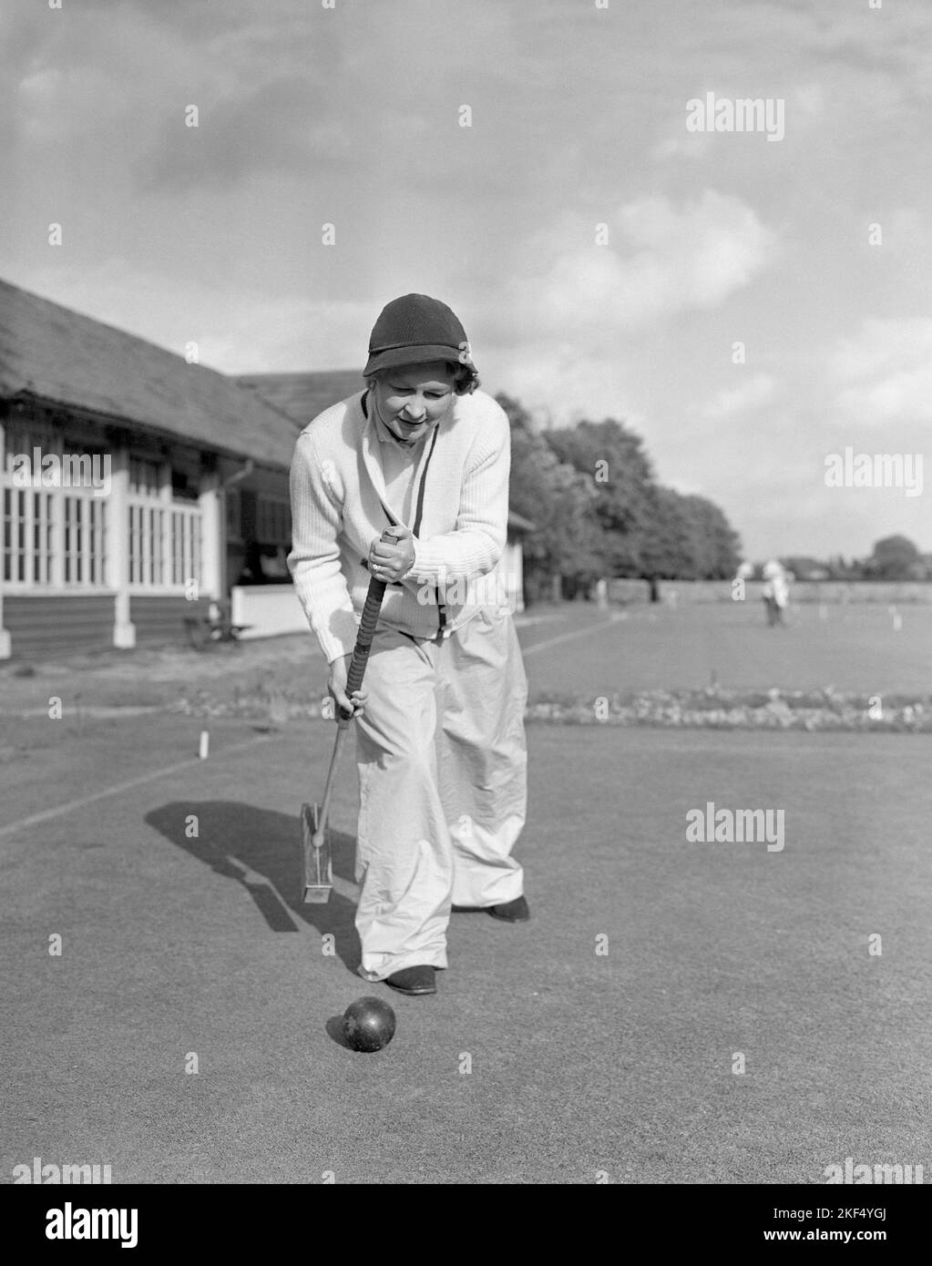 Ms GW Solomon in play Stock Photo - Alamy