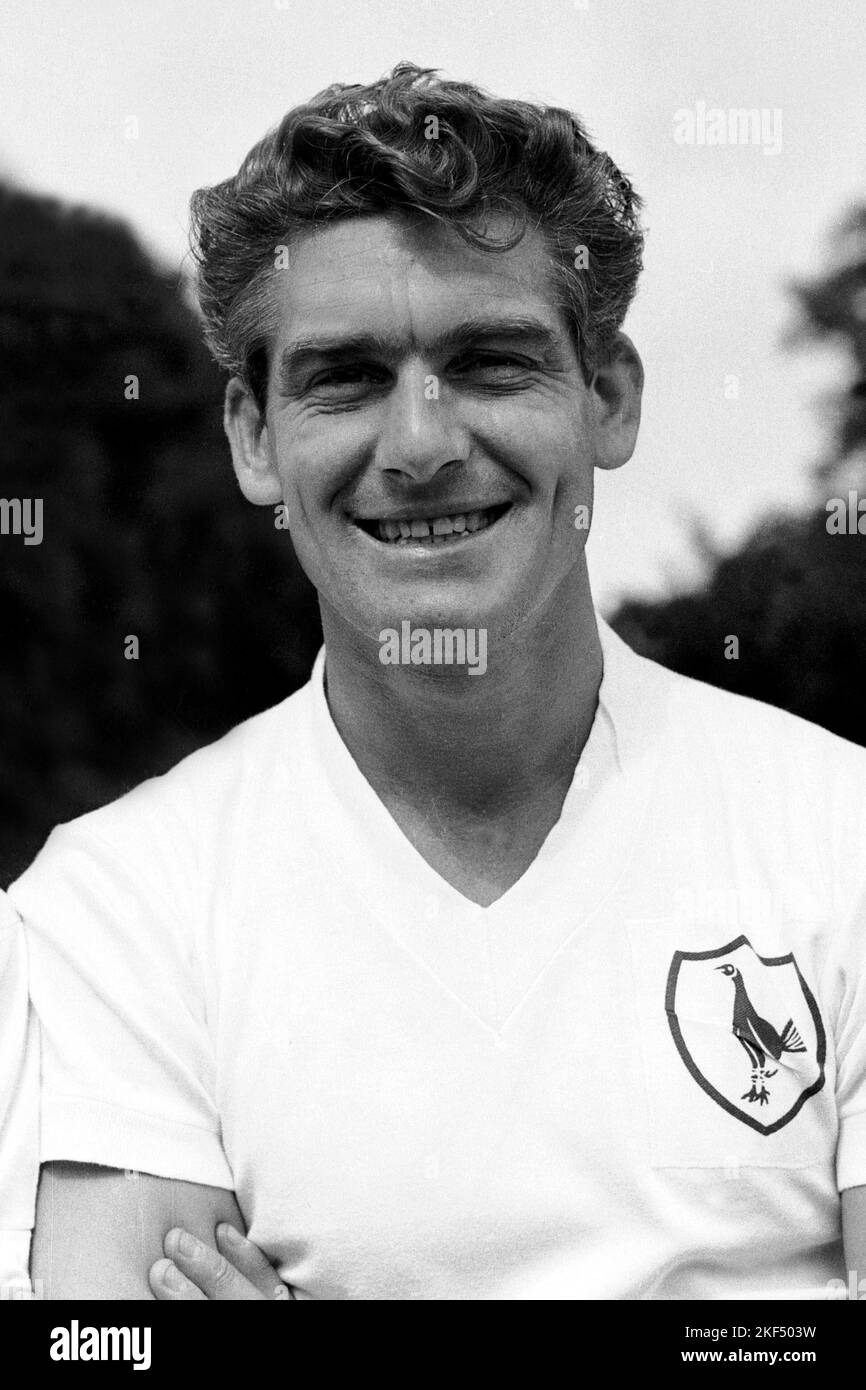 Ron Henry, Tottenham Hotspur Stock Photo - Alamy