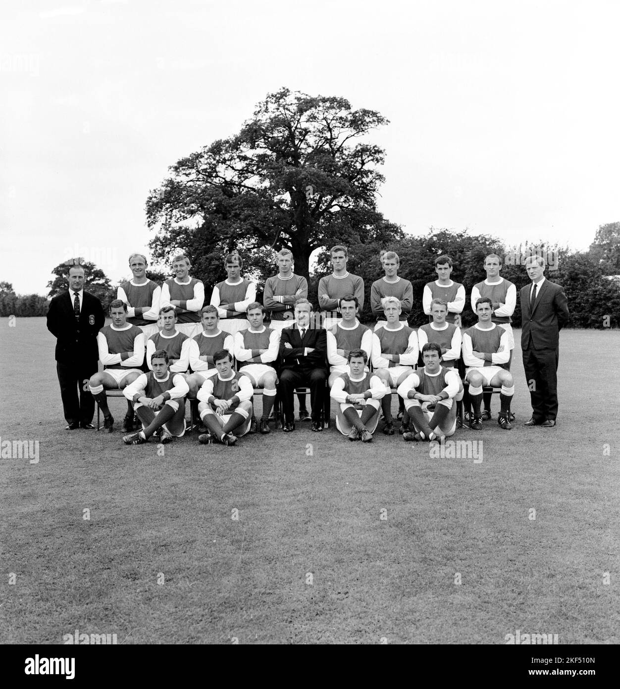 Arsenal squad 1965-66 Stock Photo - Alamy
