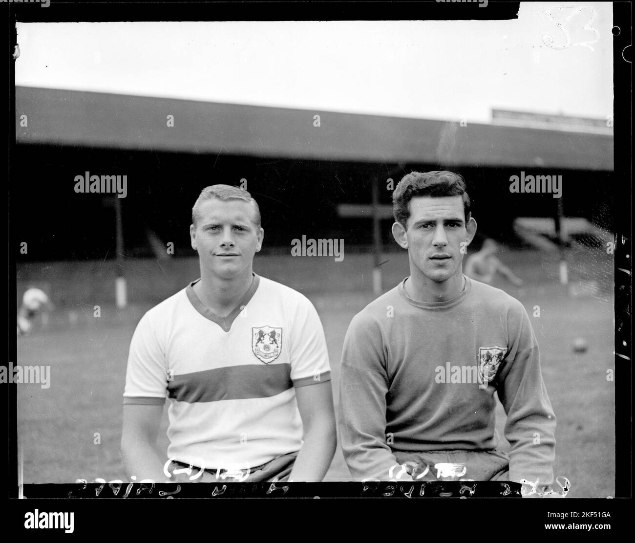 (L-R) Harry Cripps and Peter Reader, Millwall Stock Photo - Alamy