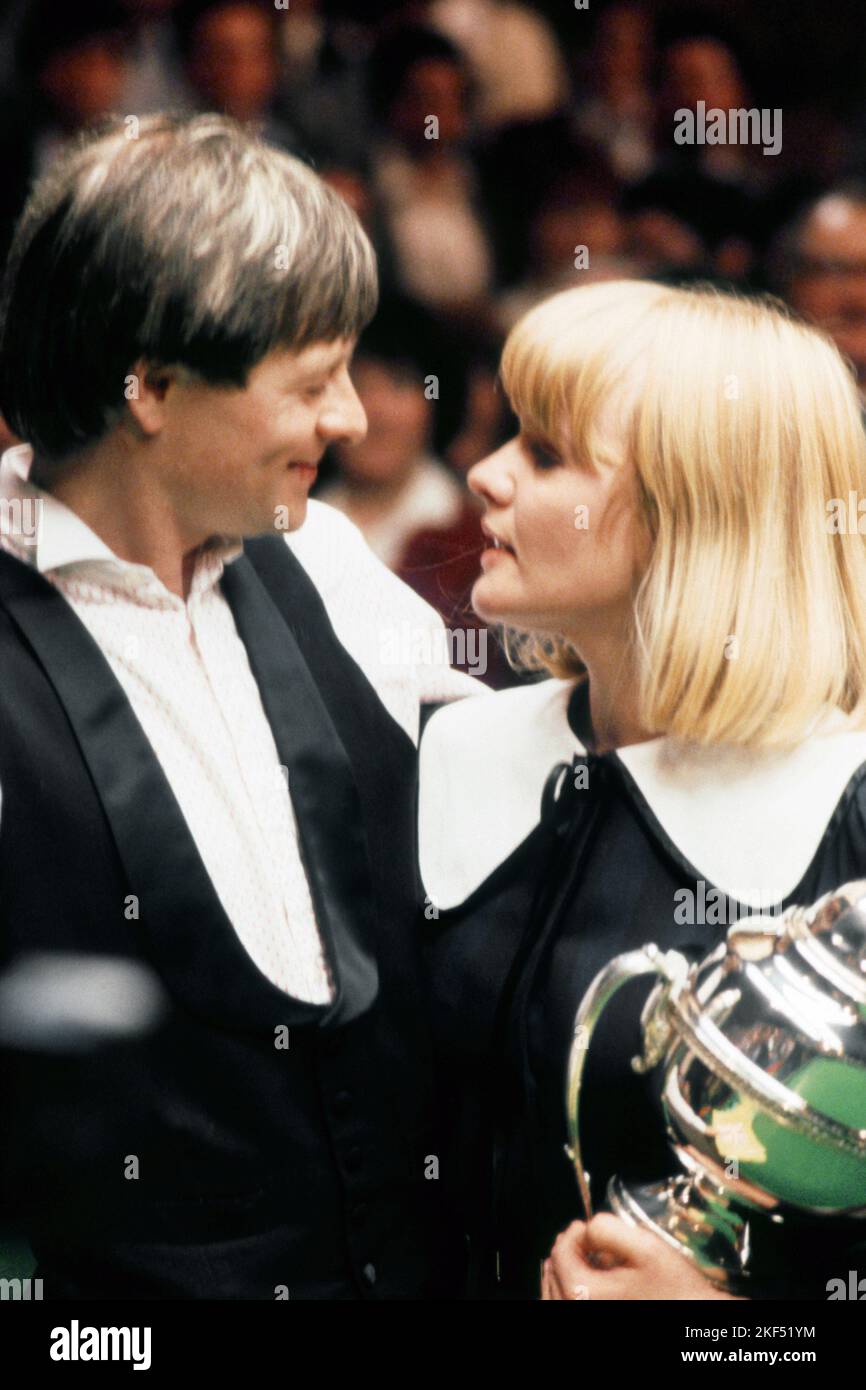 (L-R) Alex Higgins celebrates his victory in the final with wife Lynn ...