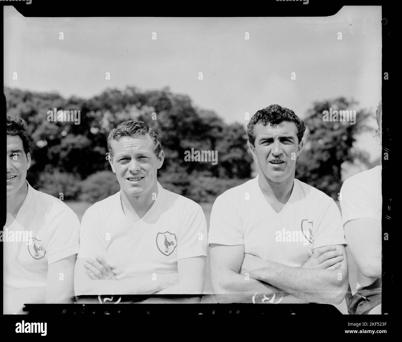 (L-R) Les Allen and Bobby Smith, Tottenham Hotspur Stock Photo - Alamy