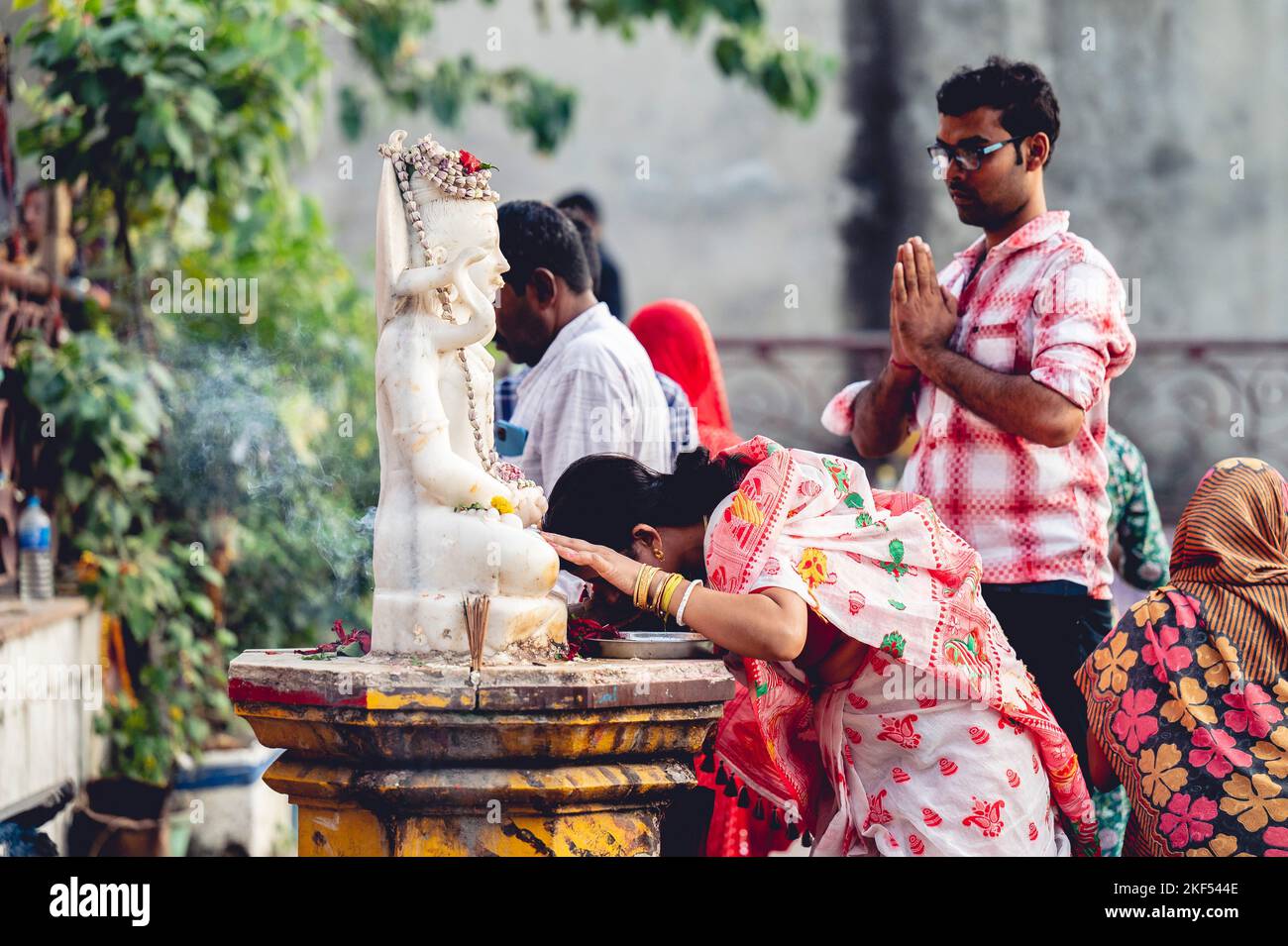 The men and women, praying to idols and guards at the Narasimha Hindu ...