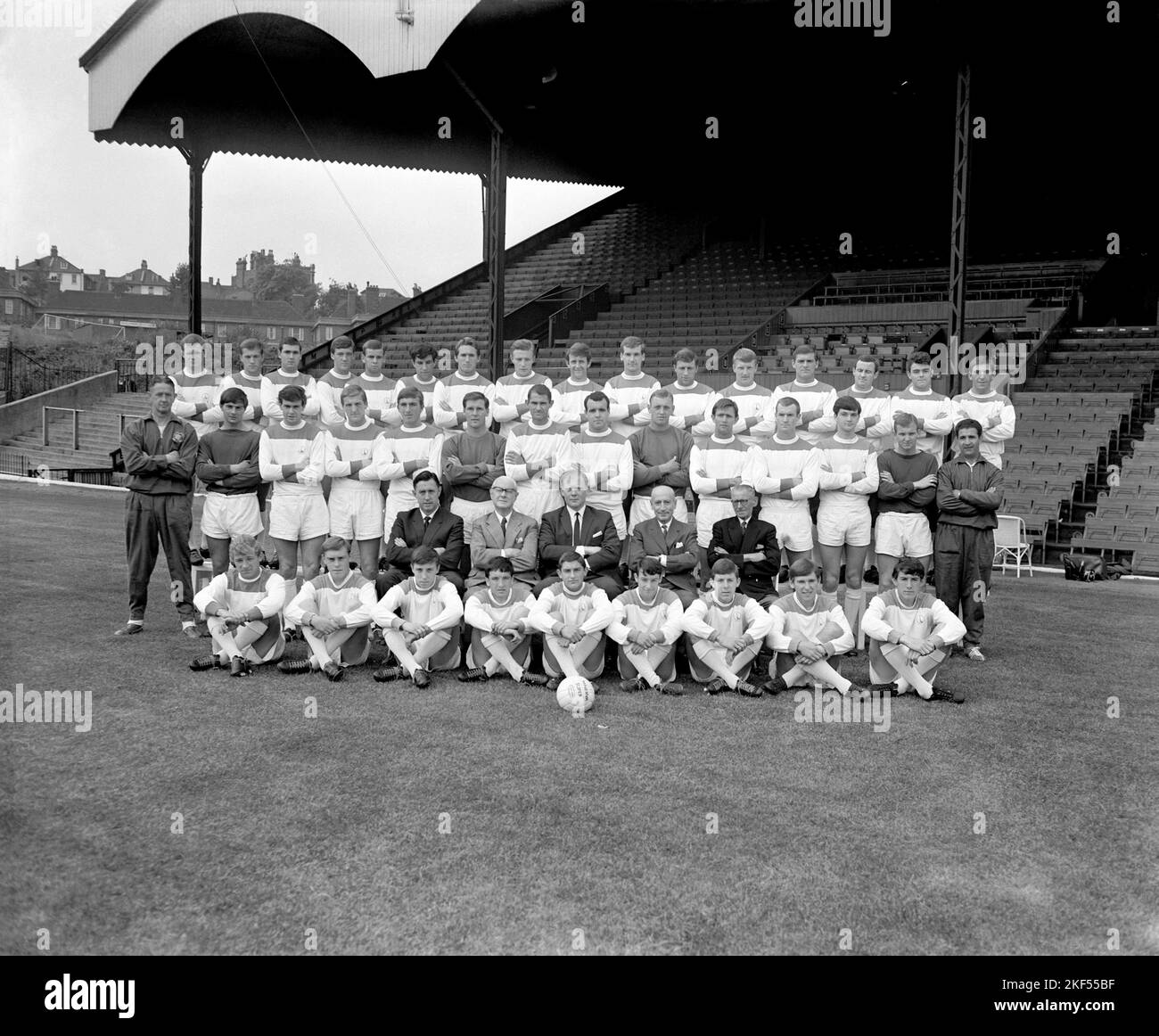 Charlton Athletic team group, featuring chairman EM Gliksten (second ...