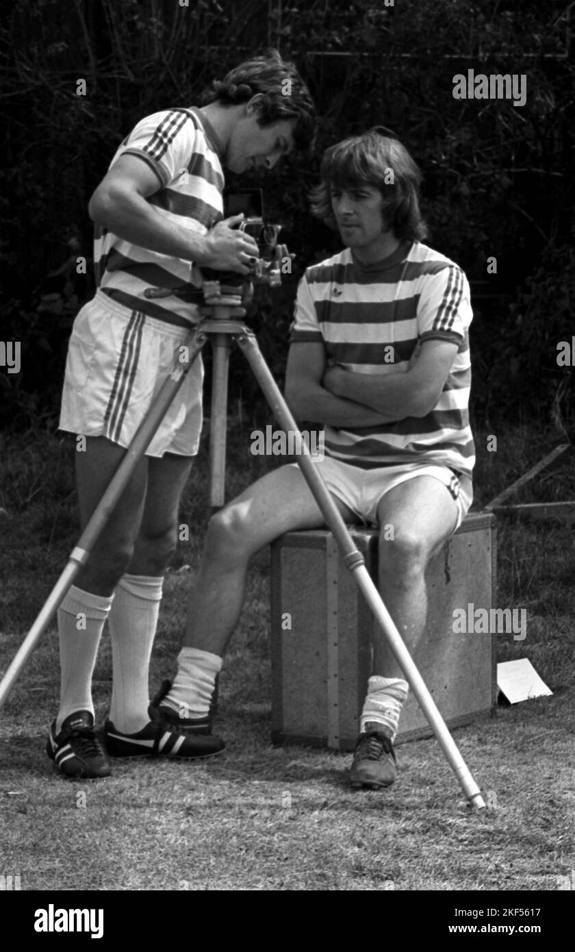 Queens Park Rangers' Stan Bowles (r) has his picture taken by teammate ...