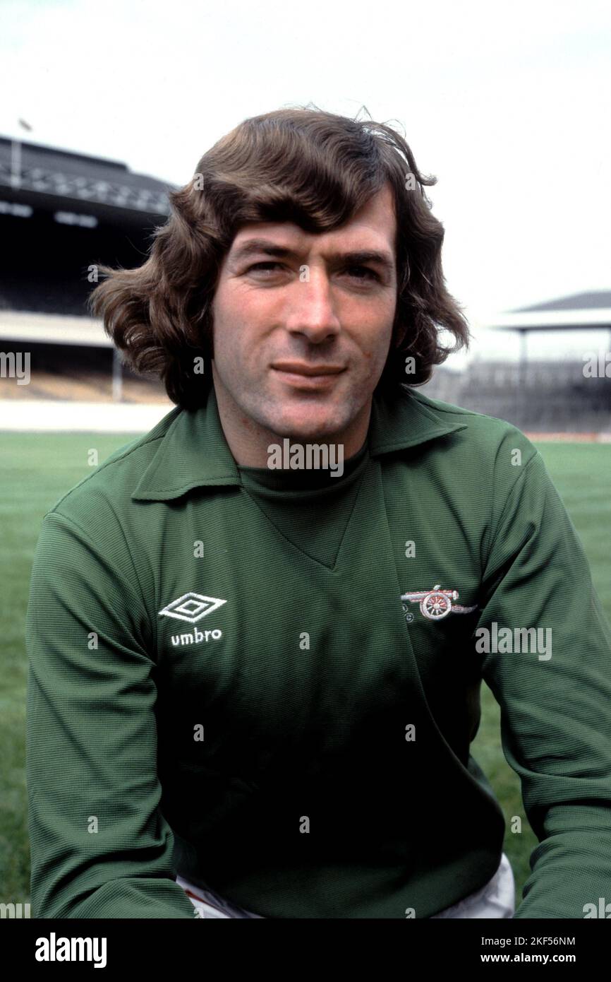 Pat Jennings, Arsenal goalkeeper Stock Photo - Alamy