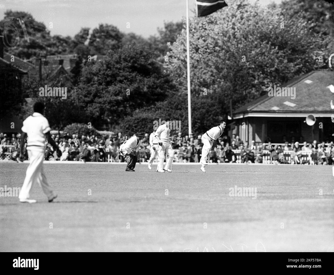 West Indies' Denis Atkinson (r) bowling Stock Photo - Alamy