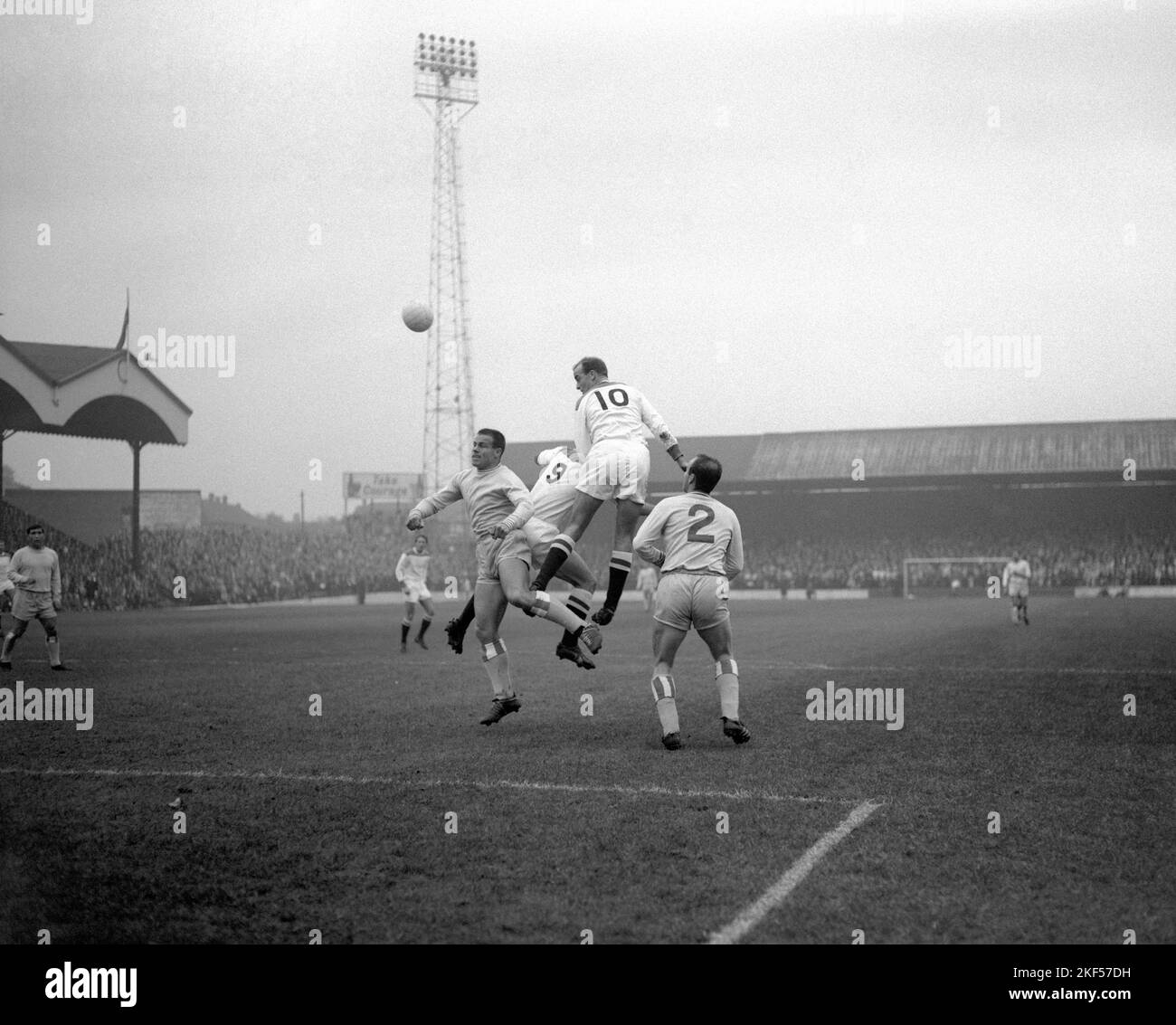 Charlton Athletic's Eddie Firman (9) abd Dennis Edwards (10) outjump ...