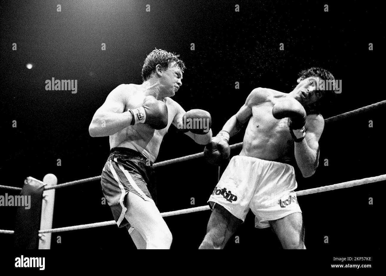 Left to right, Tony Sibson forces Matteo Salvemini to the ropes Stock ...