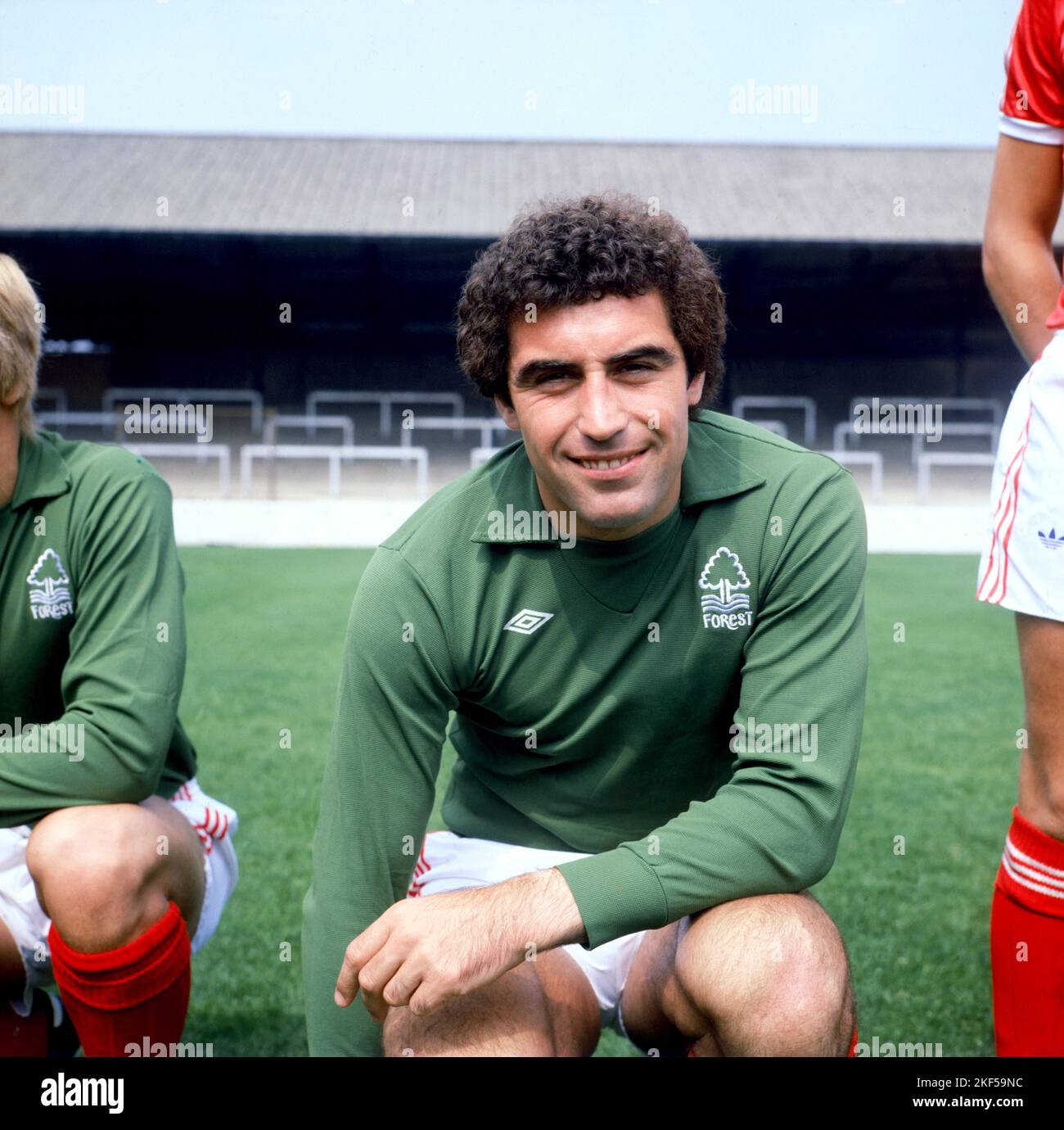 Peter Shilton, Nottingham Forest goalkeeper Stock Photo - Alamy