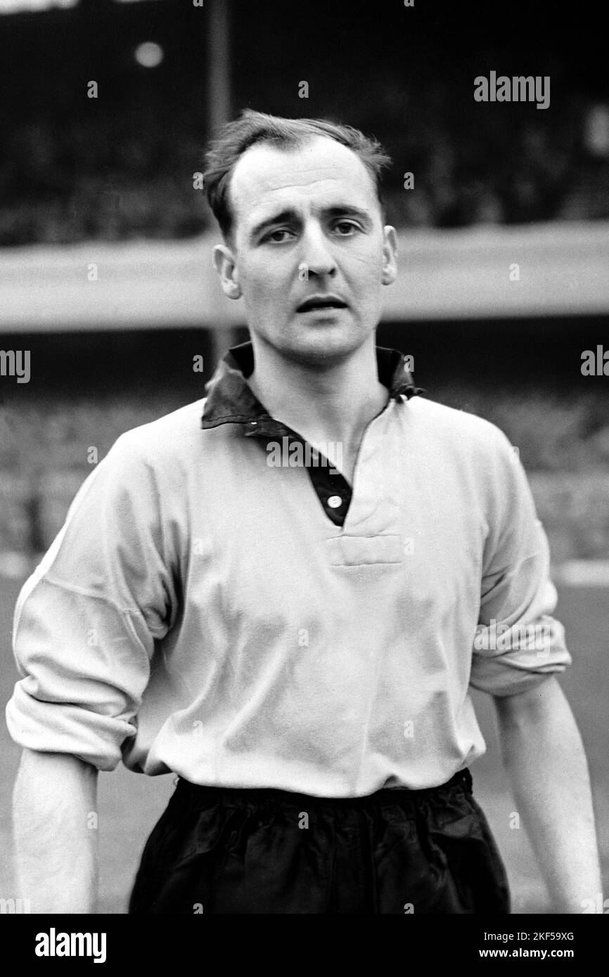 Dennis Wilshaw, Wolverhampton Wanderers Stock Photo - Alamy