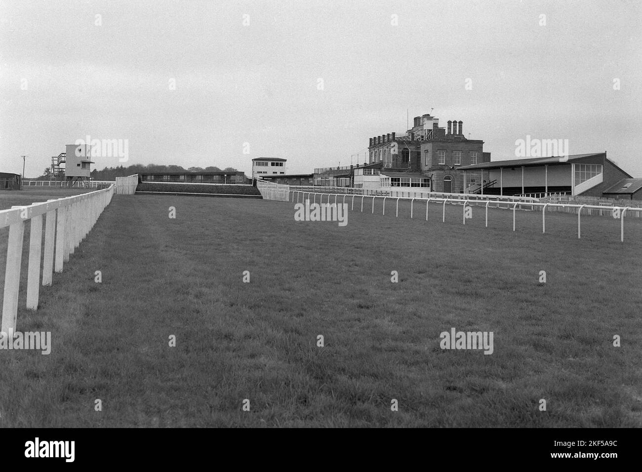 The stands and course at Kelso Racecourse Stock Photo - Alamy
