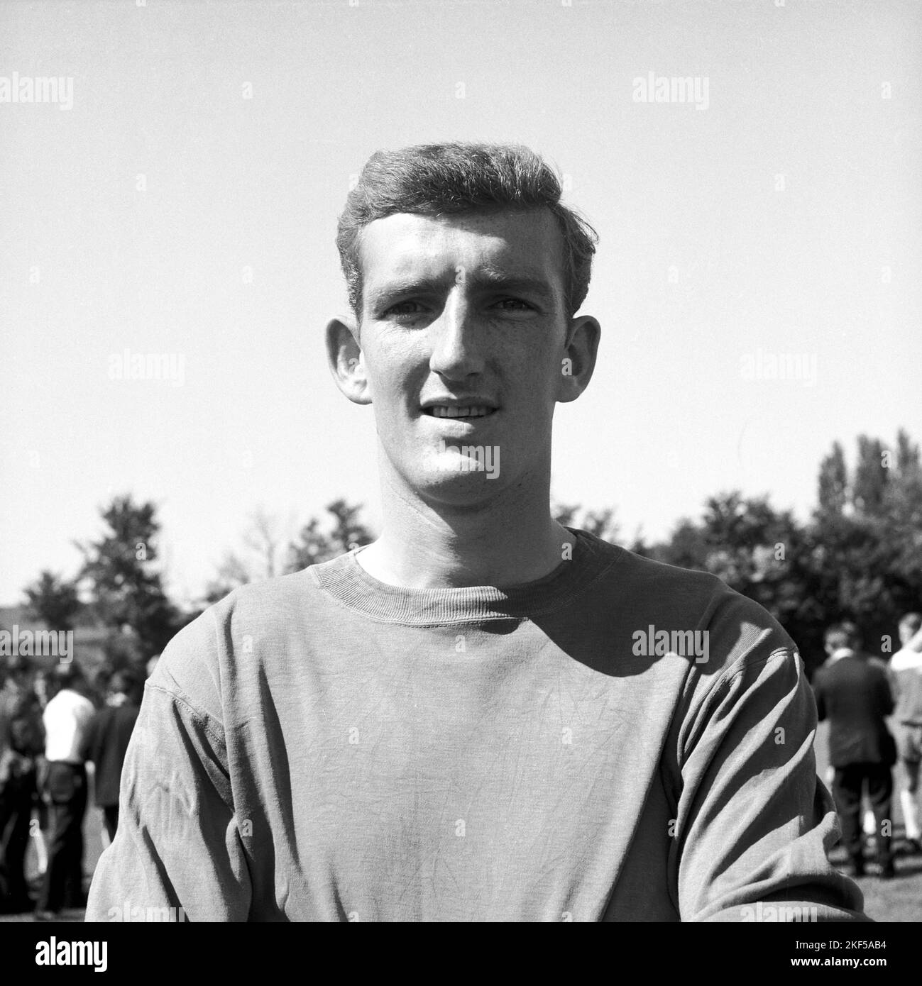 Alex Stepney, Chelsea goalkeeper Stock Photo - Alamy