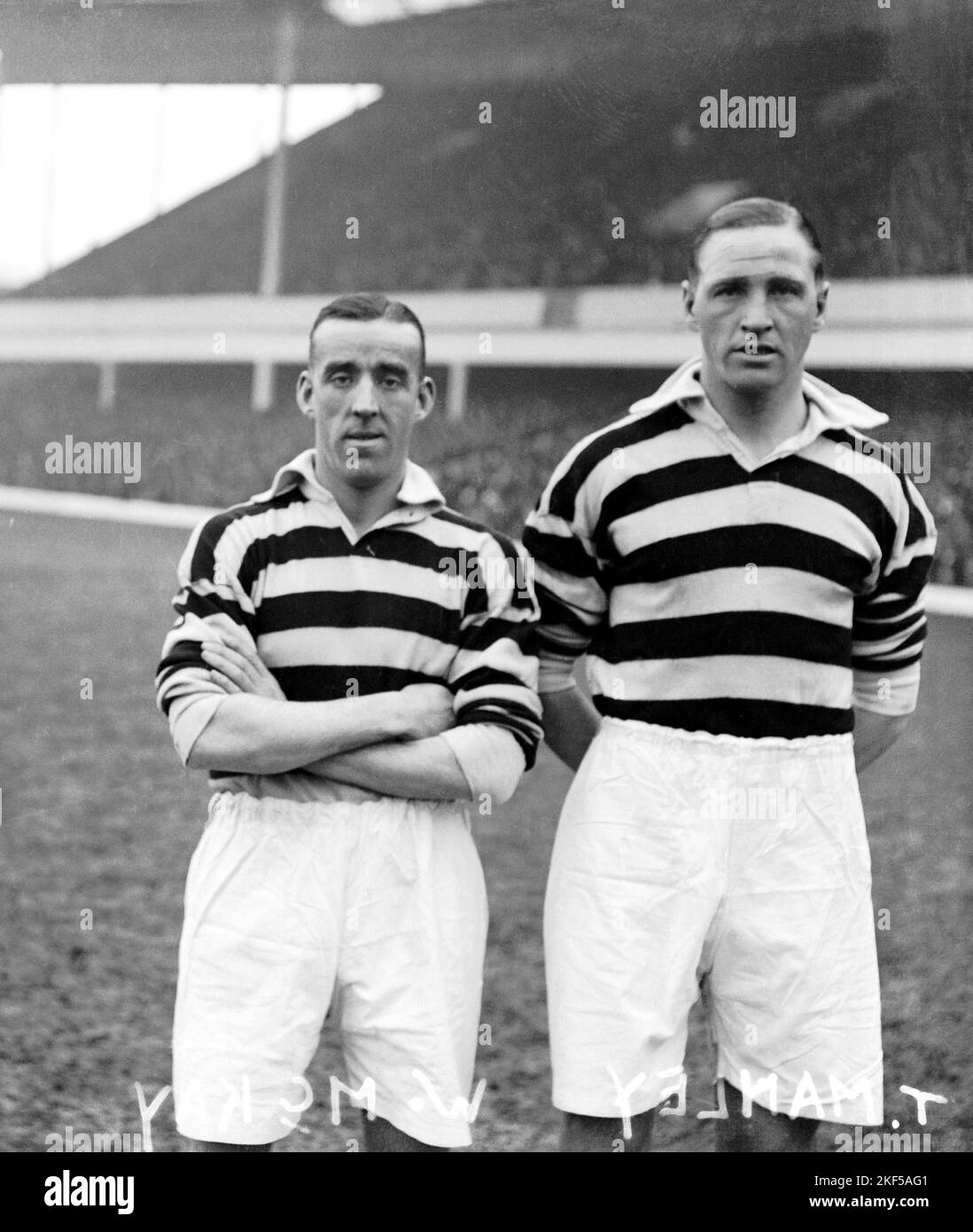 (L-R) Bill McKay and Tom Manley, Manchester United Stock Photo - Alamy