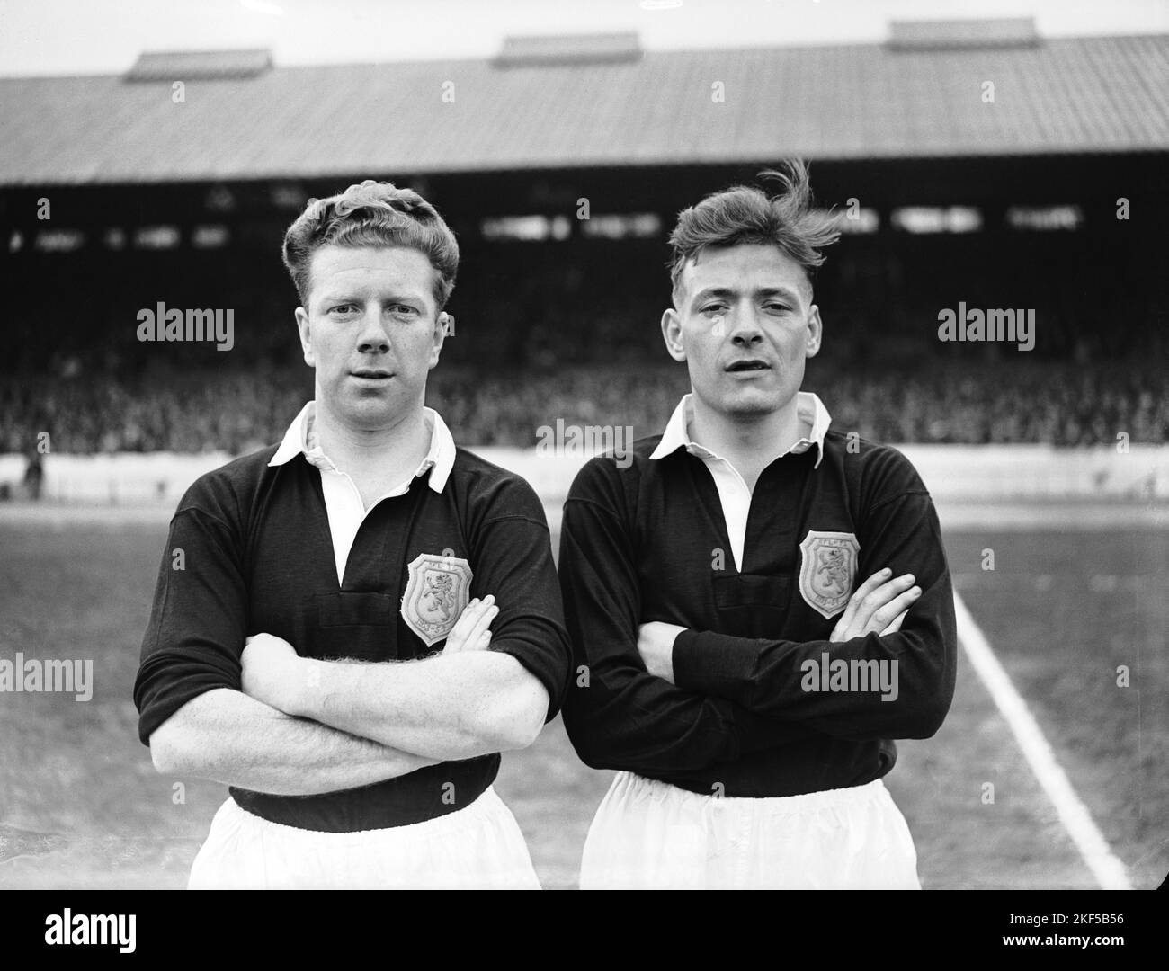 (L-R) Bobby Evans and Willie Bauld, Scottish League Stock Photo - Alamy