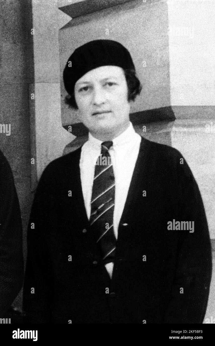 Miss Cecil Leitch, who was Ladies' British Amateur Champion (1914, 1920 ...