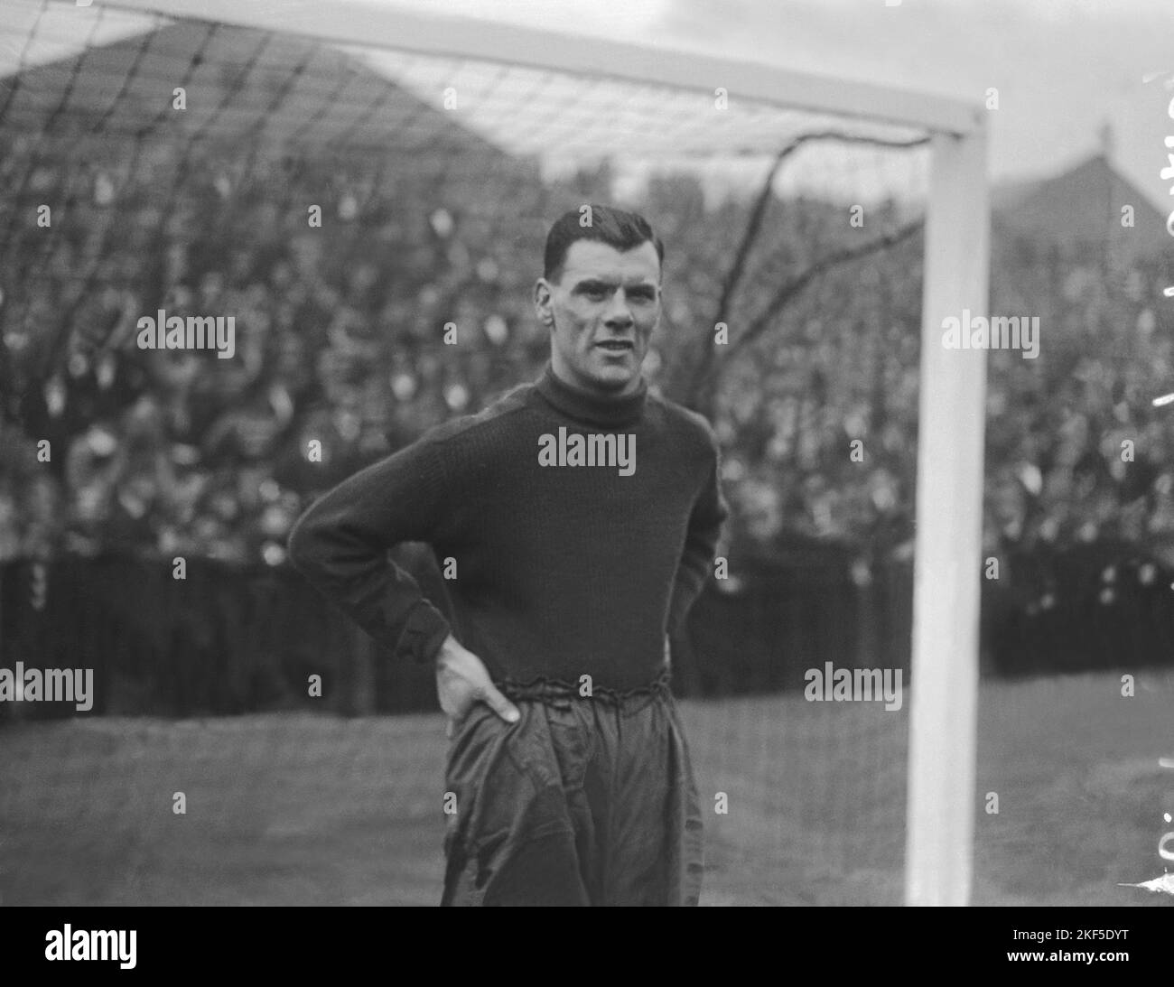 Dan Tremelling, Bury goalkeeper Stock Photo - Alamy