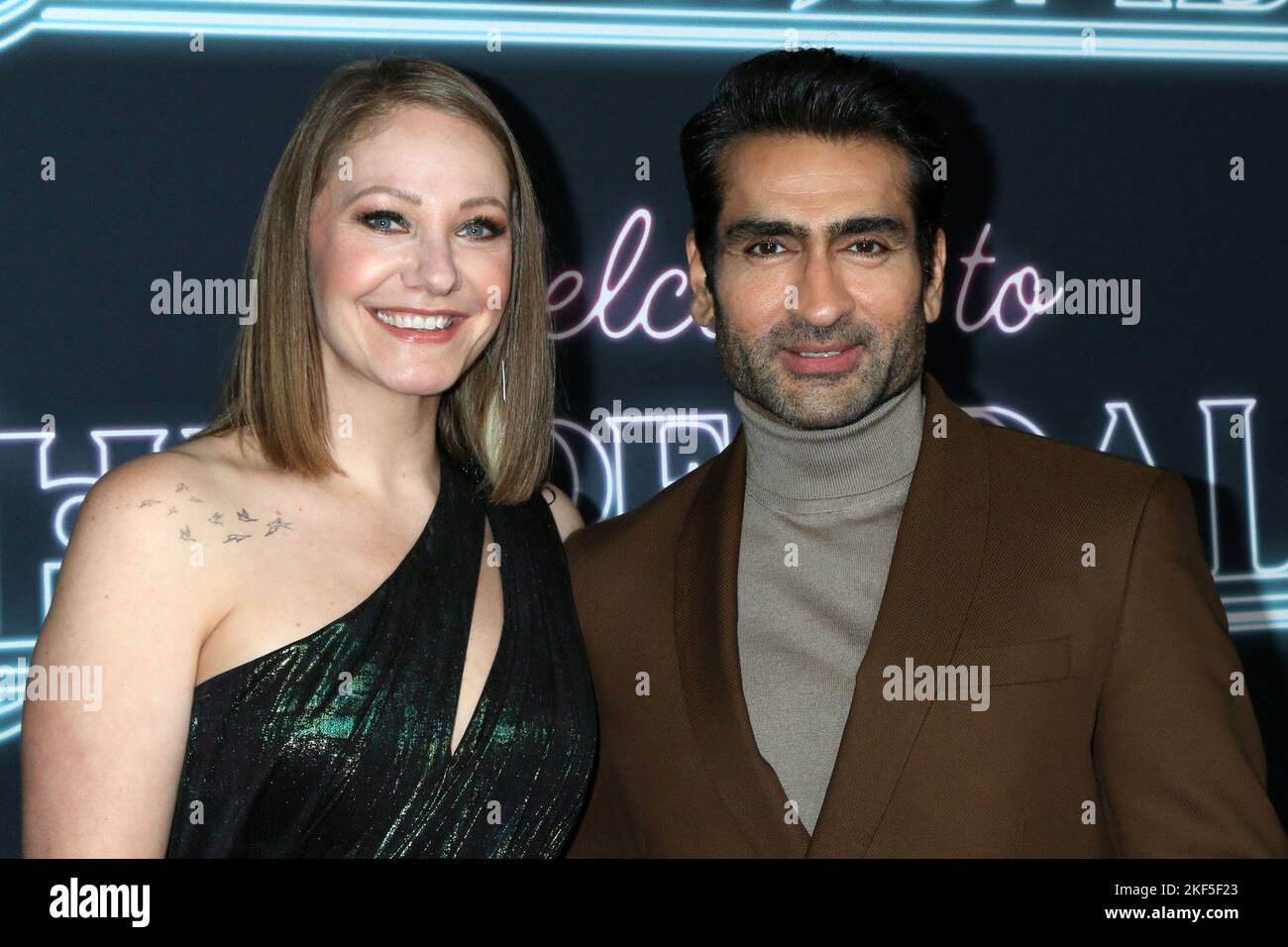 Los Angeles, CA. 15th Nov, 2022. Emily V. Gordon, Kumail Nanjiani at ...