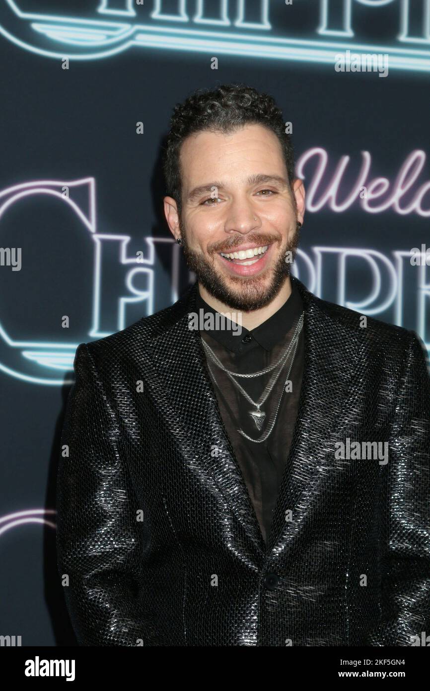 Los Angeles, CA. 15th Nov, 2022. Robin De Jesus at arrivals for WELCOME ...
