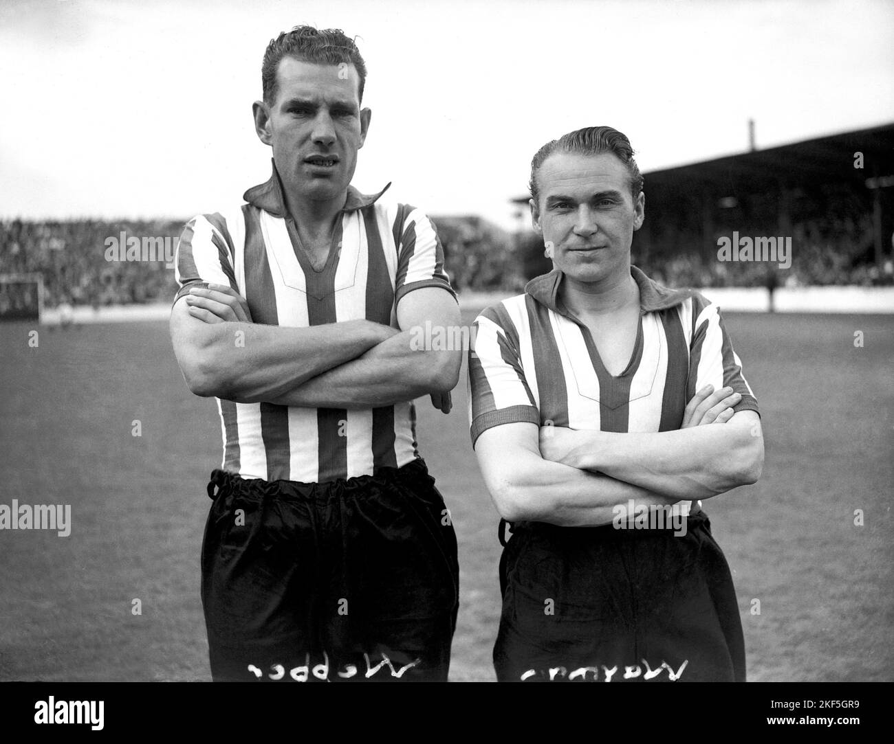 (L-R) Eric Webber and Charlie Wayman, Southampton Stock Photo - Alamy