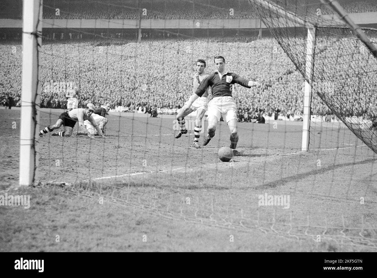 With Rest of Europe goalkeeper Julien Darui (l) stranded, Great Britain ...