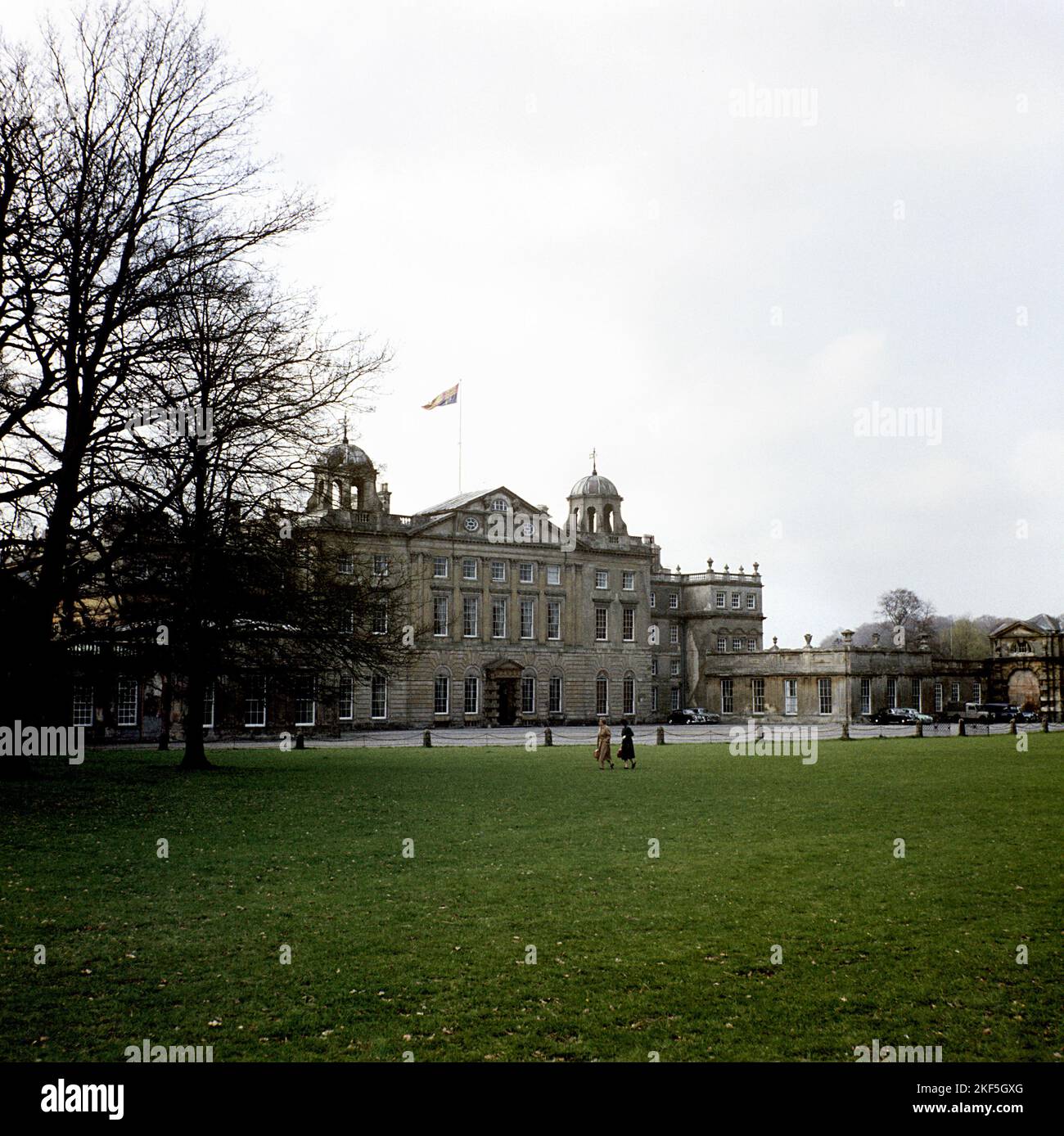 Exterior of Badminton House Stock Photo - Alamy