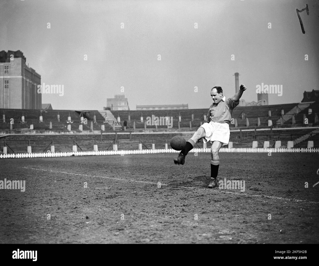 Johnny Carey, Manchester United Stock Photo - Alamy