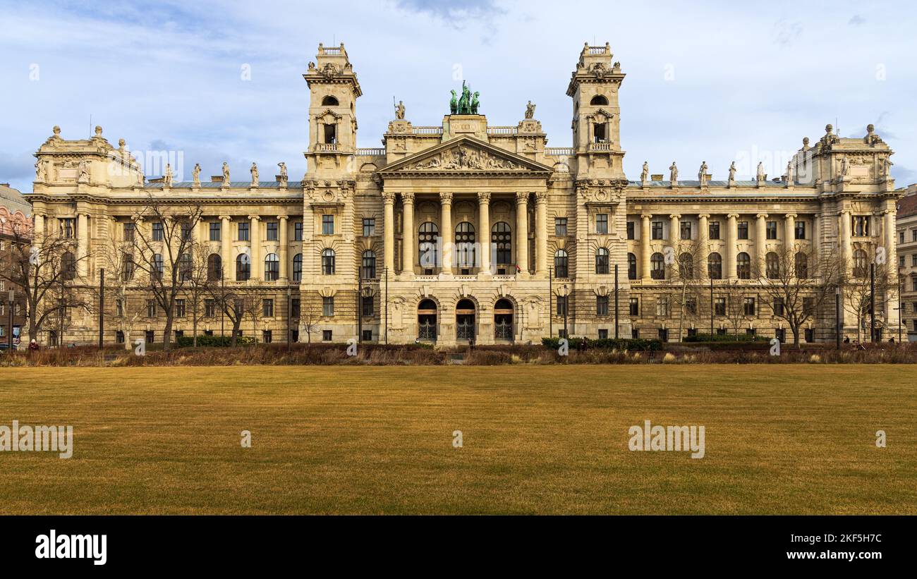 The old building of the Budapest Museum of Ethnography (Hungarian ...