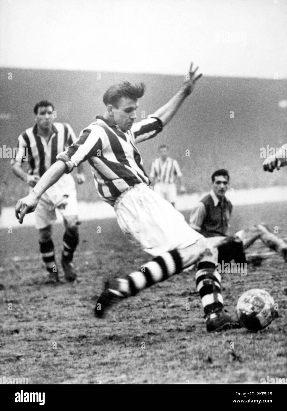 Jimmy Dudley, West Bromwich Albion Stock Photo - Alamy