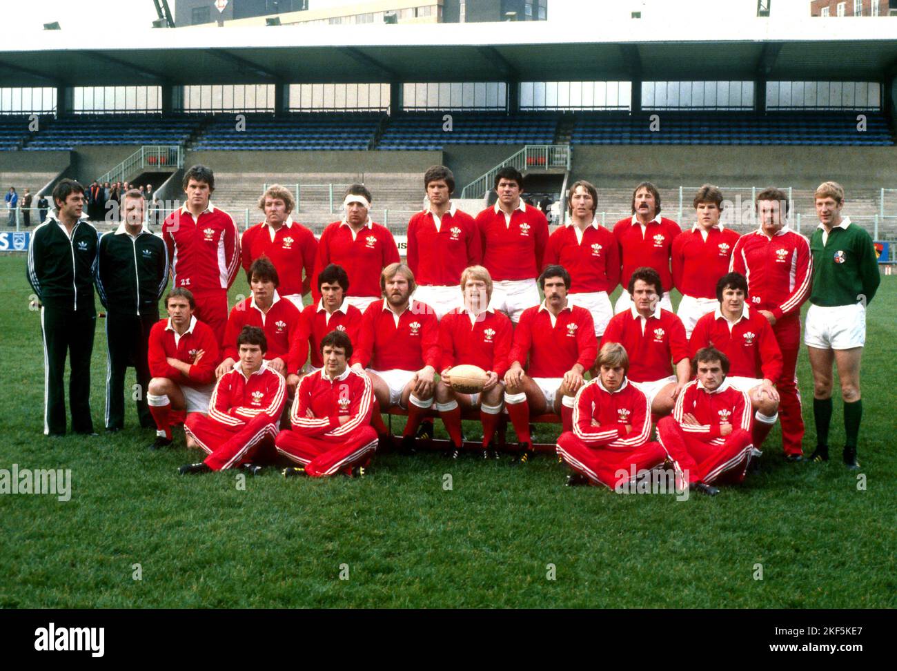Wales team group Stock Photo - Alamy