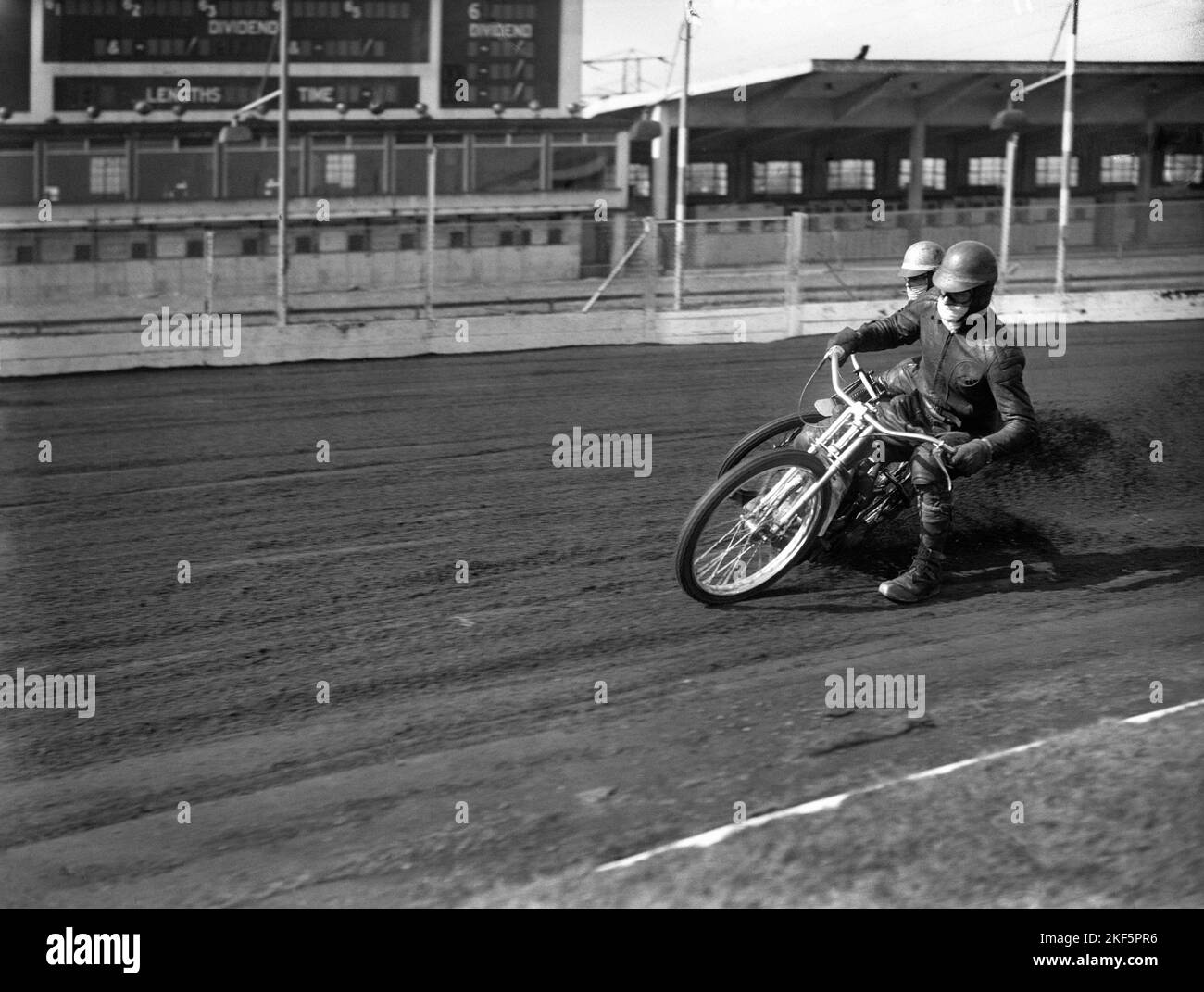 Ted Argall racing during Speedway practice Stock Photo - Alamy