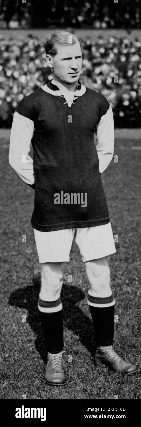 Frank Moss, Aston Villa Stock Photo - Alamy