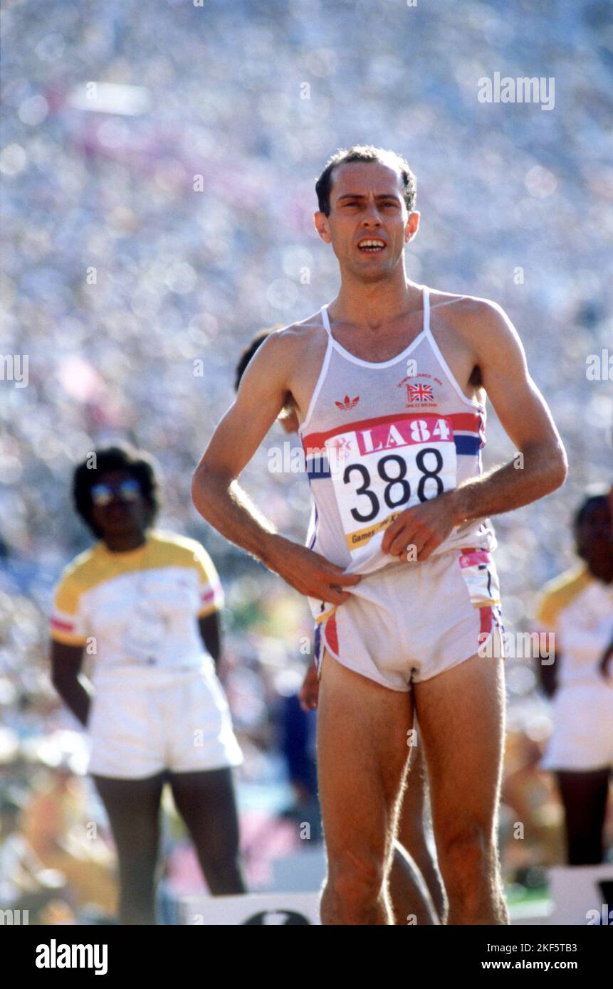 Great Britain's Steve Ovett stands by his blocks before his heat Stock ...