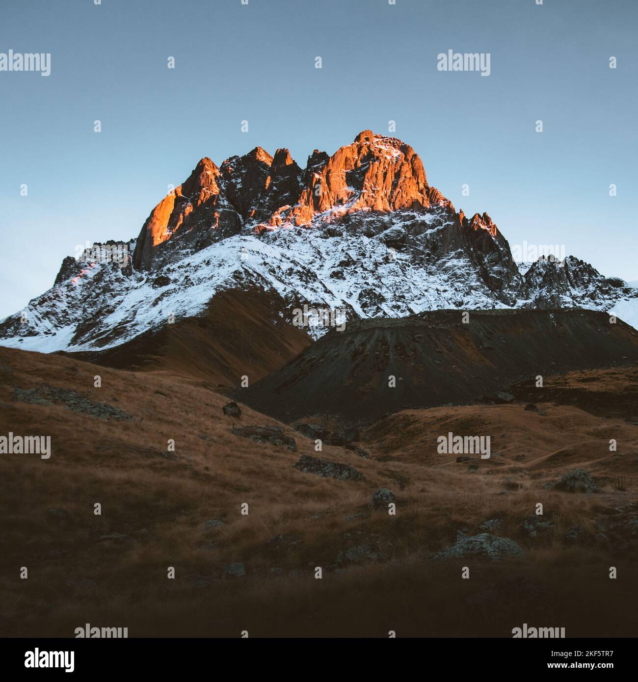 Beautiful Juta valley hiking route with scenic mountain snowy peak ...