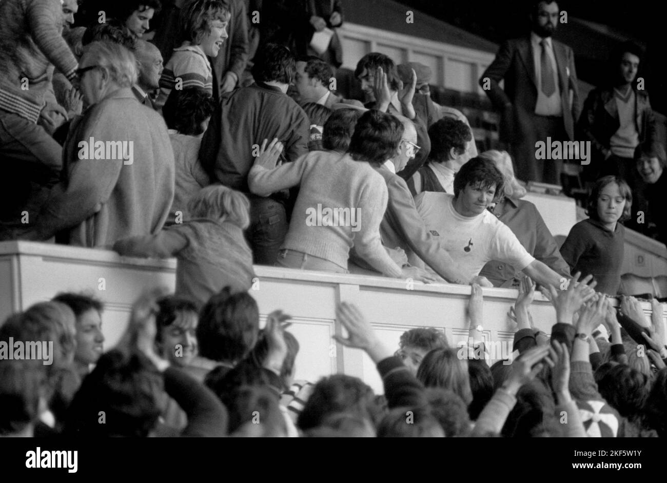 Tottenham captain Steve Perryman waving goodbye to the crowd after ...