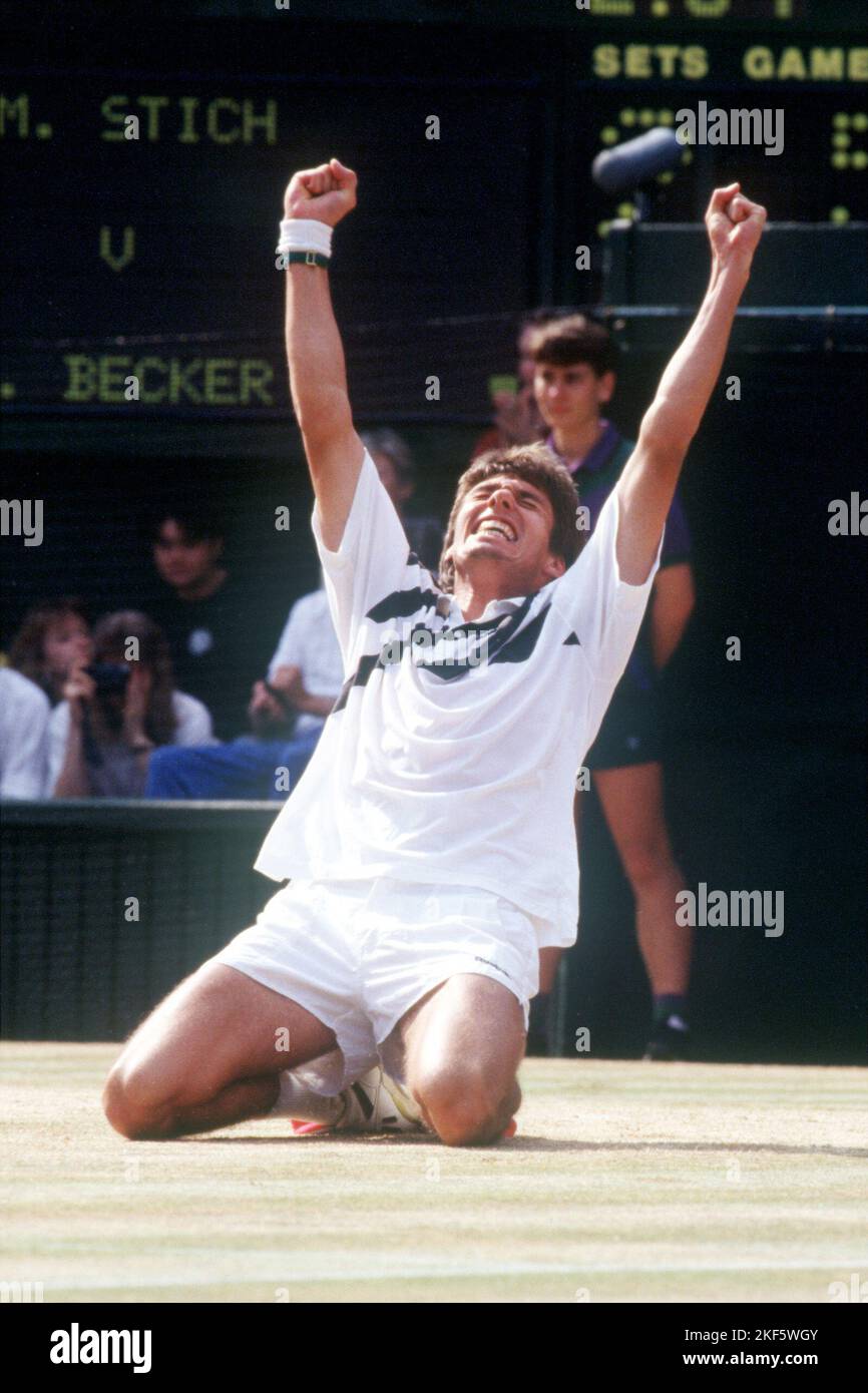 Michael Stich celebrates winning the men's singles title Stock Photo ...