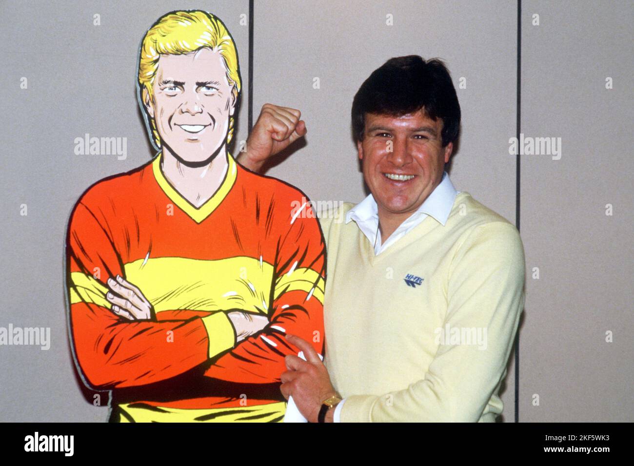 Emlyn Hughes meets Melchester Rovers legend Roy Race Stock Photo - Alamy