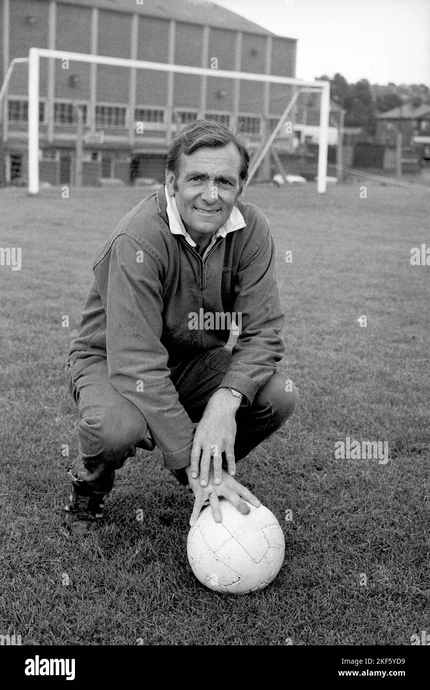 Les Cocker, Leeds United trainer Stock Photo - Alamy