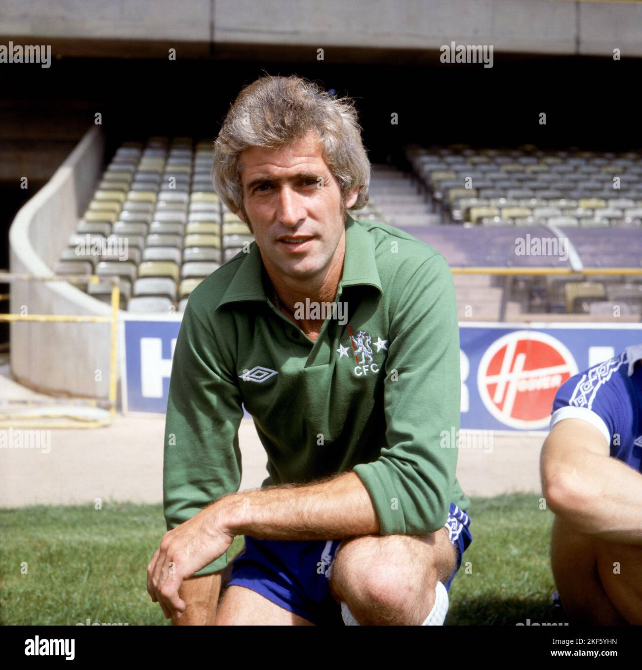 Peter Bonetti, Chelsea goalkeeper Stock Photo - Alamy
