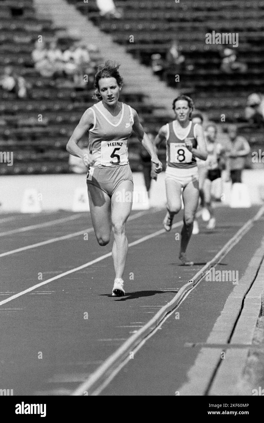 Christina Boxer (5) powers her way to a women's UK and Commonwealth ...
