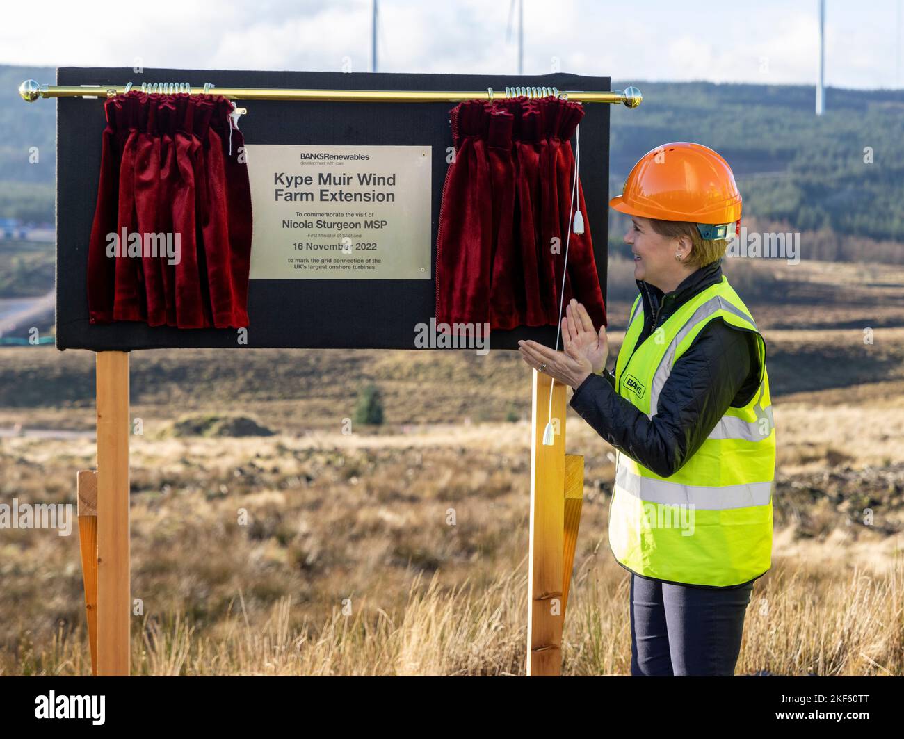 First Minister Nicola Sturgeon unveils a plaque as she visits Kype Muir ...