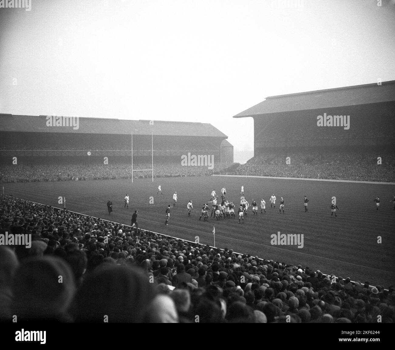 A general view of the match in progress Stock Photo - Alamy