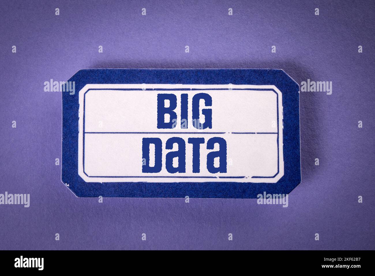 Big Data. Sticky note with text on a blue background Stock Photo - Alamy