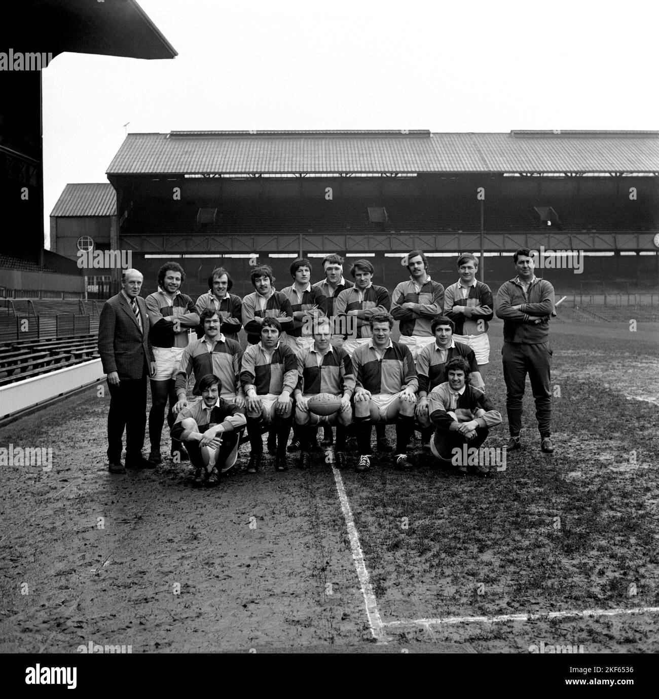 Harlequins team group Stock Photo - Alamy