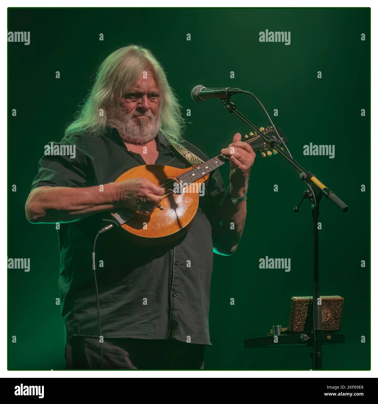 Folk player Cut Out Stock Images & Pictures - Alamy